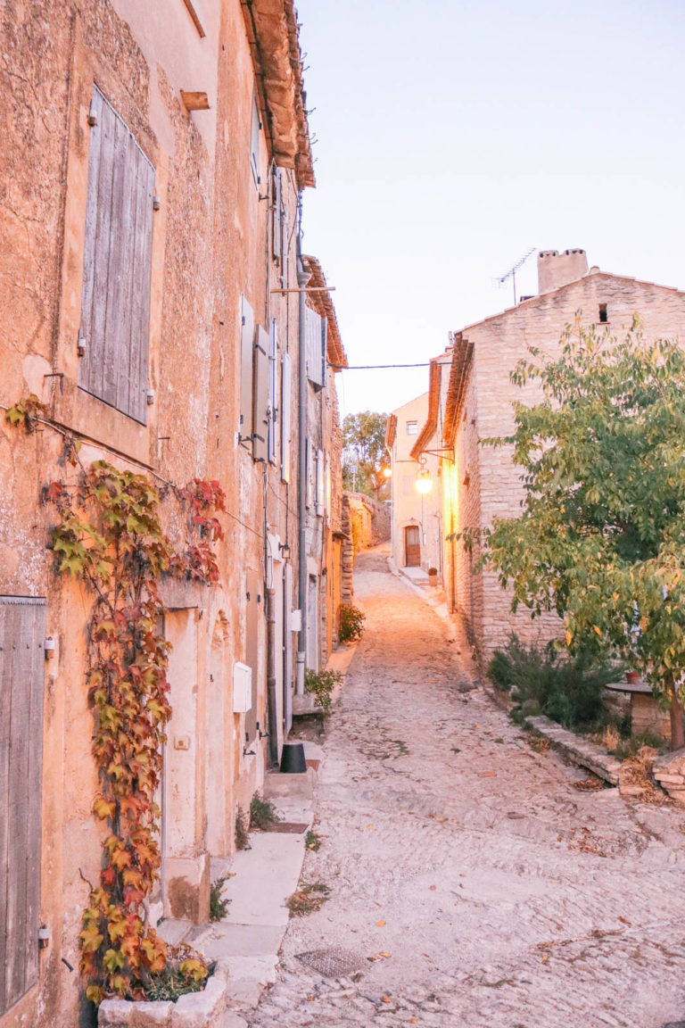Luberon, France: Ultimate Guide to the Picturesque Villages - Happily ...